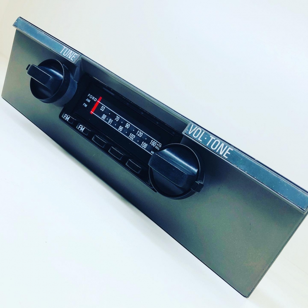 CAS CUSTOM OE-SERIES BLUETOOTH AM/FM USB AUX RADIO KIT : FORD FALCON XD/XE