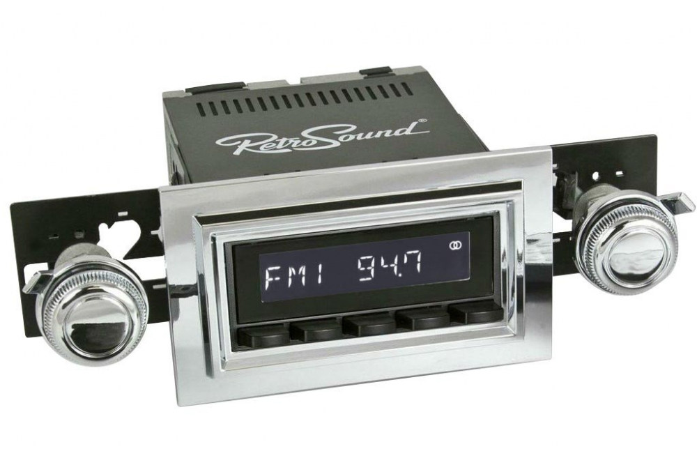 RETROSOUND HERMOSA IN-DASH RADIO KIT : 1978-83 J10 / 1978-83 WAGONEER ...
