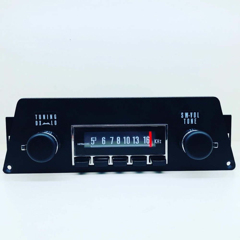 CAS PLATINUM-SERIES BLUETOOTH RADIO CONVERSION : 1970-73 DATSUN 240Z ...
